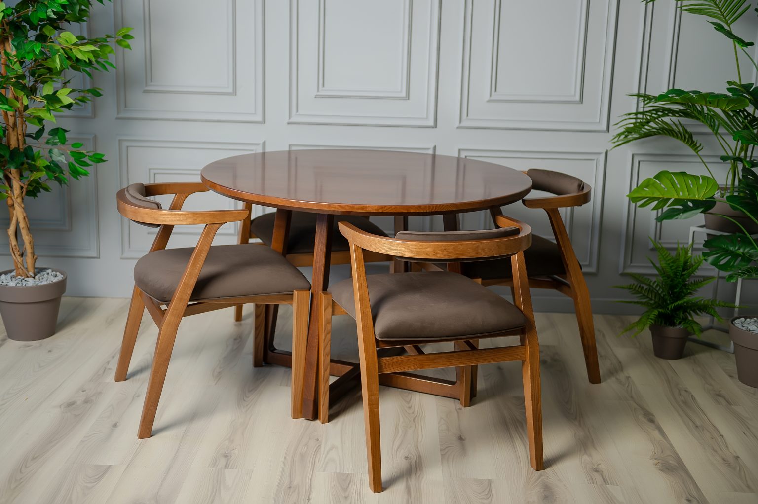 Ellis Dining Table - Codri Modern Furniture